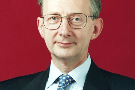 ‘Invisibility cloak’ professor gets Newton medal | Times Higher ...