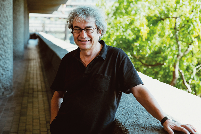 Carlo Rovelli on why ‘wasting time’ is key to scientific discovery ...
