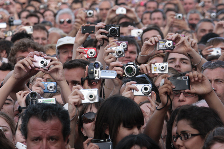 University of Huddersfield gives tutorial filming plan green light ...