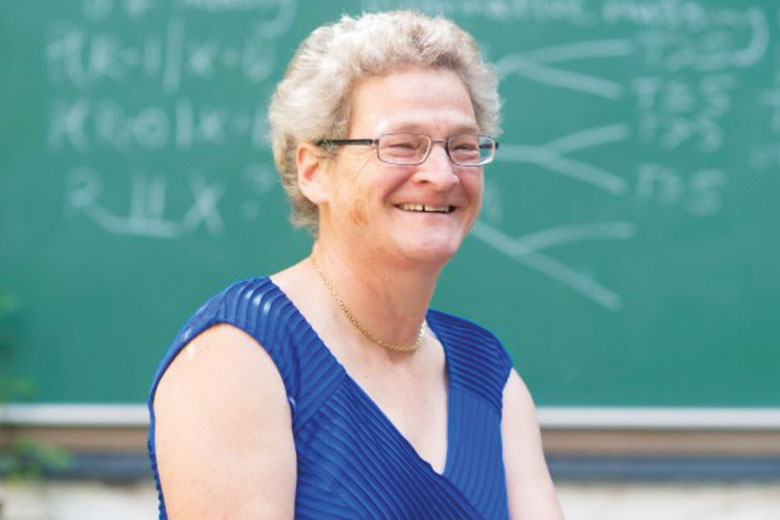 Jane Hutton withdraws USS unfair dismissal case | Times Higher ...