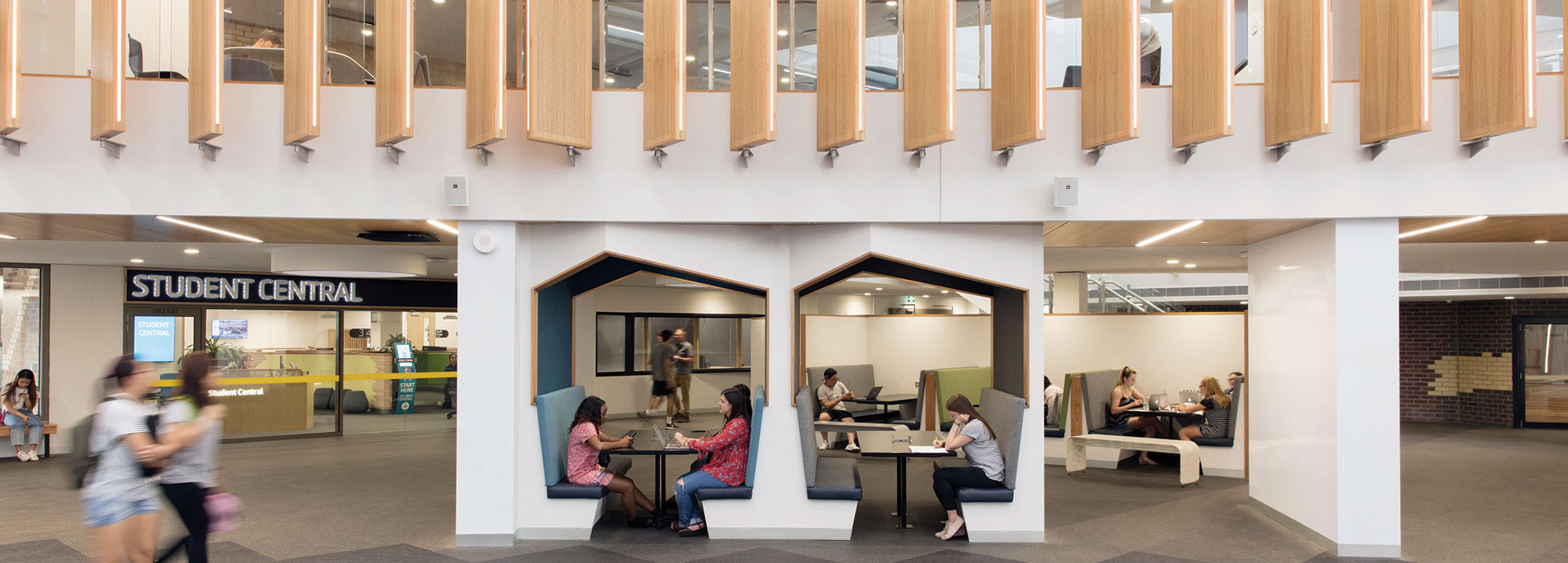 Deakin University | World University Rankings | THE