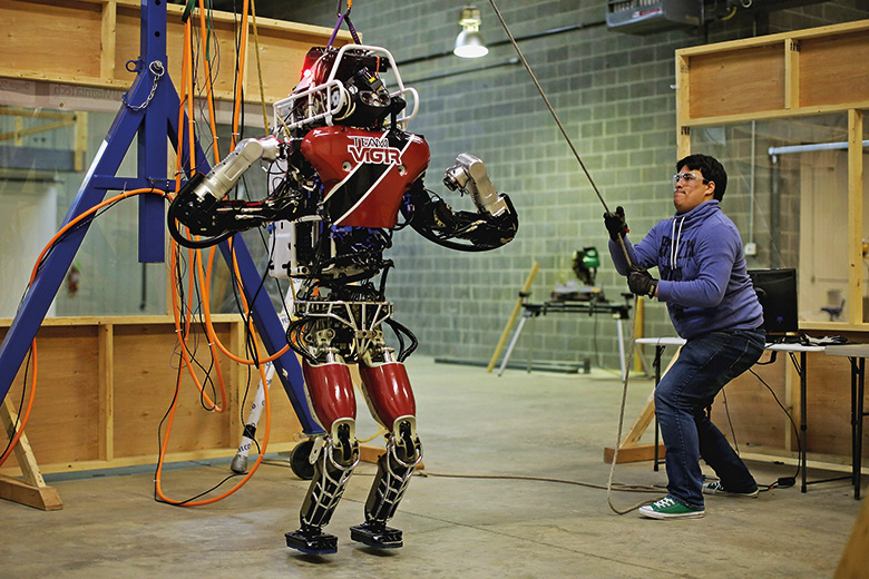 Humanoid Robot Lift