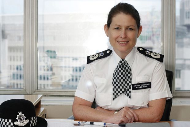 Helen King Police Officer | 118 Helen King Stock Photos & High-Res ...