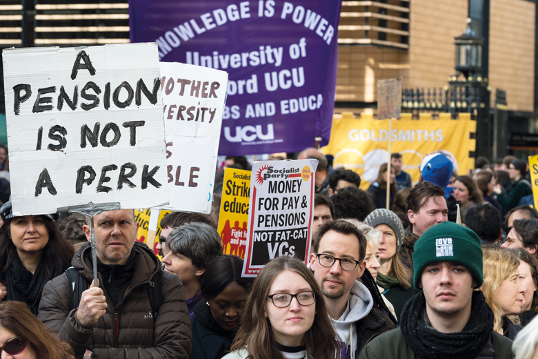 Member satisfaction with USS pension scheme declines | Times Higher ...